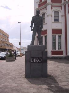 Biko Statue, East London – South African War Memorials & After